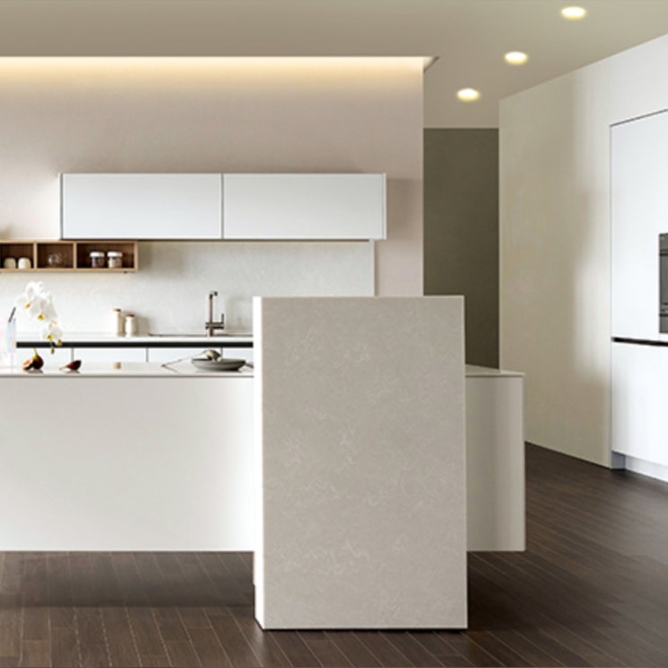 주방 인테리어 : 공중에 떠 있는 듯한 아일랜드식탁, 클라우드시프트 : 네이버 블로그