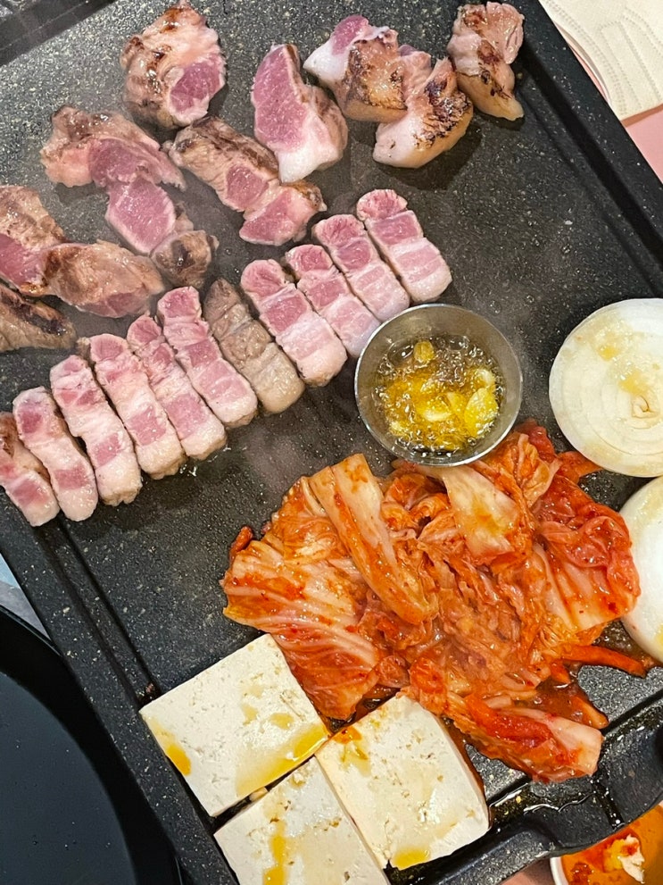 고기 구워주는 사람은 착한사람 ️ 안양 범계 구워주는 삼겹살 맛집 하남돼지집 안양범계점 네이버 블로그