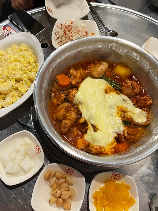 진월동 맛집 진득한 국물에 볶음밥 필수 전참시 이영자 맛집 진도리닭도리탕 네이버 블로그