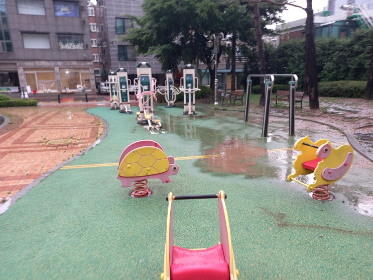 비 오는 날 찍은 경기도 용인시 미르어린이공원경기아이누리놀이터 풍경입니다 네이버 블로그