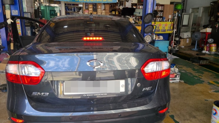 삼성차, 뉴 SM3, 제동등, 한쪽만 안 들어옴, 전기장치, BCM 교체, 브레이크 등, B1570 스톱램프 회로, 커넥터 접촉불량 : 네이버 블로그