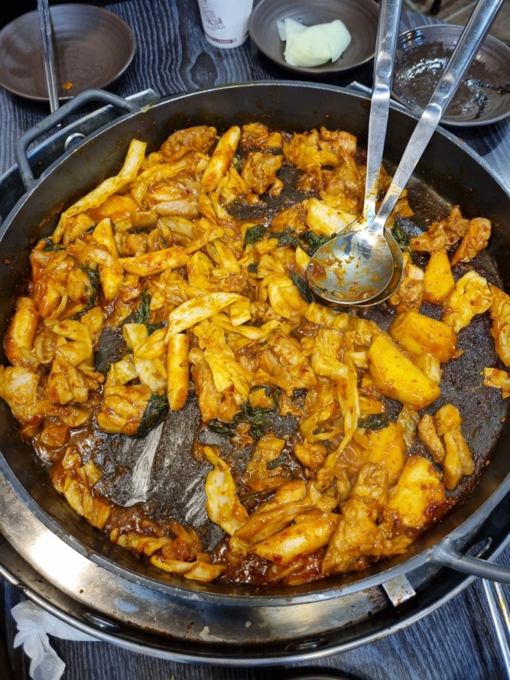 신사동 닭갈비 신사랑318 쭈꾸미 짱맛 : 네이버 블로그