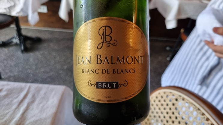 Jean Balmont Blanc de Blancs Brut, NV : 네이버 블로그