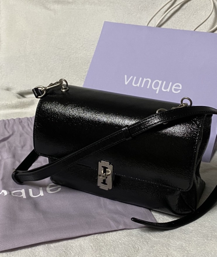 20,30대 데일리 가방 "VUNQUE 분크 바게트 숄더백 스몰" : 네이버 블로그
