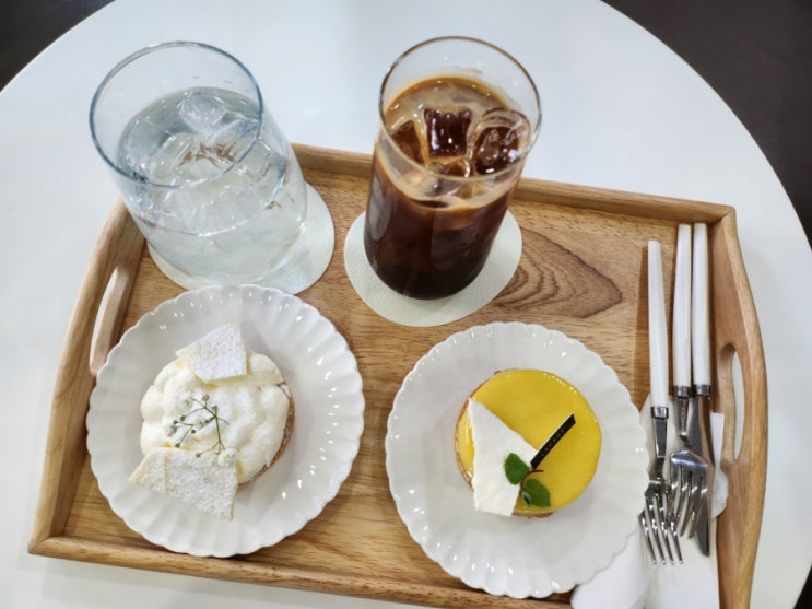 서울 부암동 디저트맛집'라프라(LAPRAT)' 프랑스에 와있는 듯한 맛과 갓서비스!비주얼도 완벽했어요! : 네이버 블로그