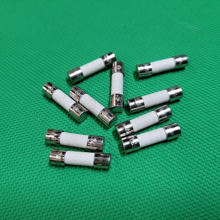 F2AH250VP. F2AH250V. 250V2A. Size:5x20mm. Ceramic Tube Fast-Acting Fuse ...