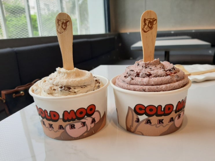 [자카르타한끼] 줄서서 먹는 이유가 있었던, 아이스크림 집 다르마왕사 COLD MOO : 네이버 블로그