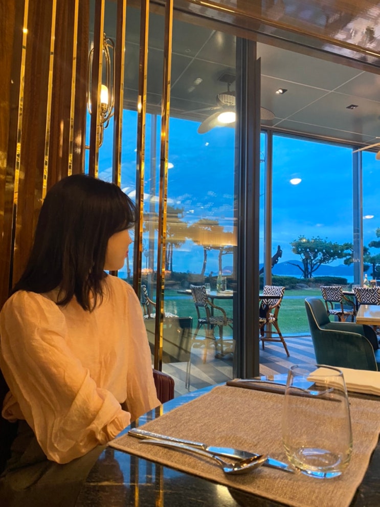 부산 파라다이스호텔 온더플레이트 주말저녁 솔직 후기(기념일 저녁 강추) : 네이버 블로그