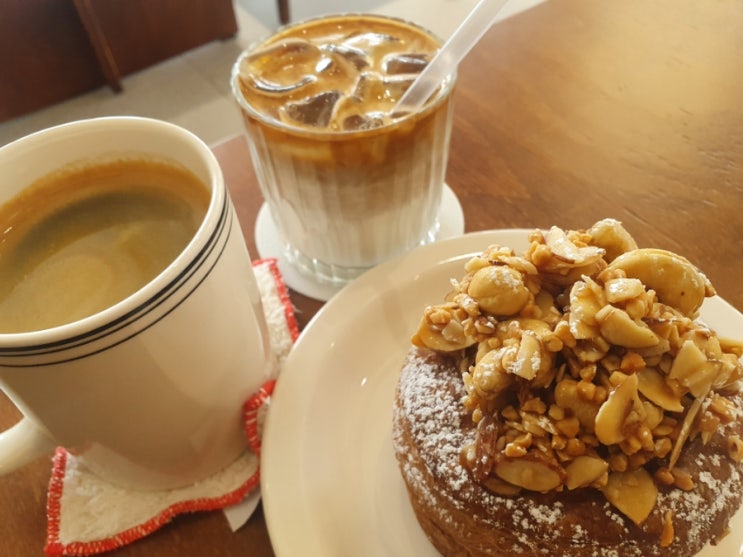 [전주 효자동] 오유아이 커피(OUI COFFEE) - 디저트 맛집 신상 카페 : 네이버 블로그