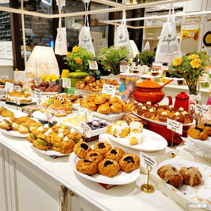 여의도 더현대서울 카페 카페 레이어드 Cafe Layered더현대서울 지하1층 베이커리 카페 스콘 맛집 네이버 블로그