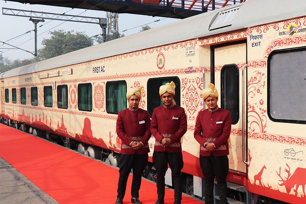 [인도 럭셔리 기차여행5]붓다 익스프레스(Buddhist Circuit Tourist Train) : 네이버 블로그