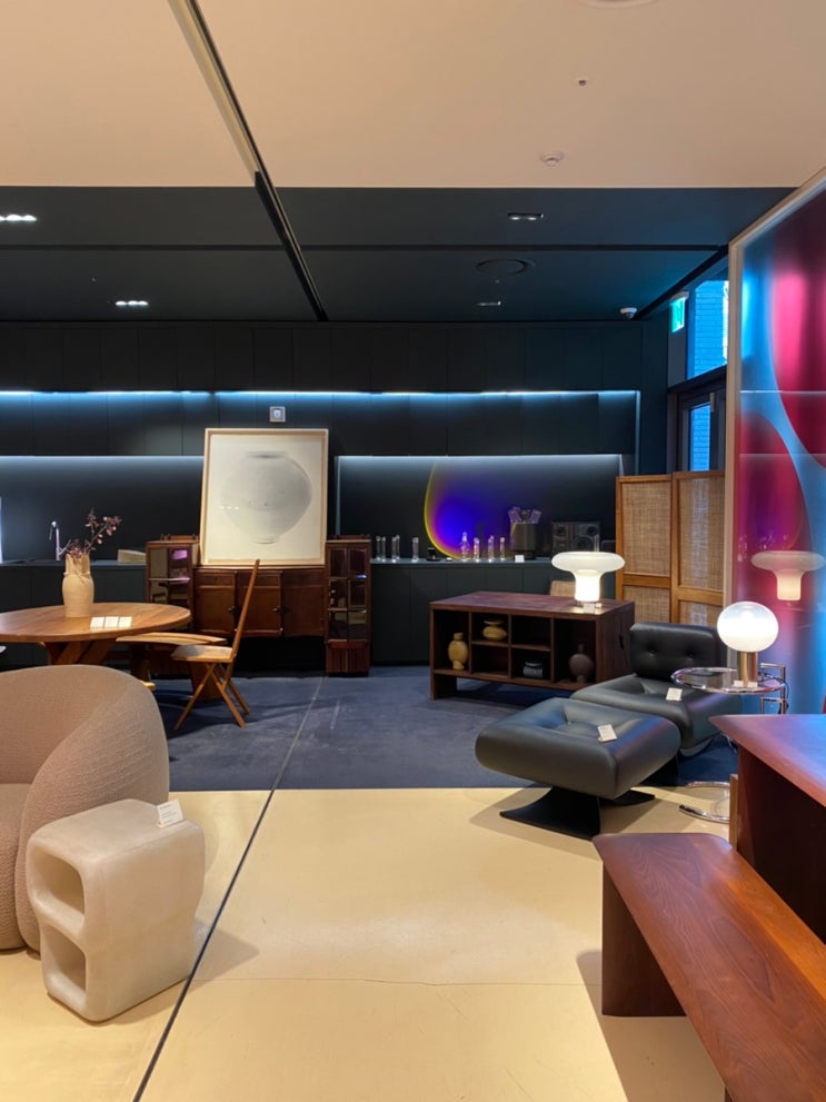 챕터원 한남ㅣ가구 편집샵 (Kar studio/Alta armchair/Artemide/Shall we dance) : 네이버 블로그