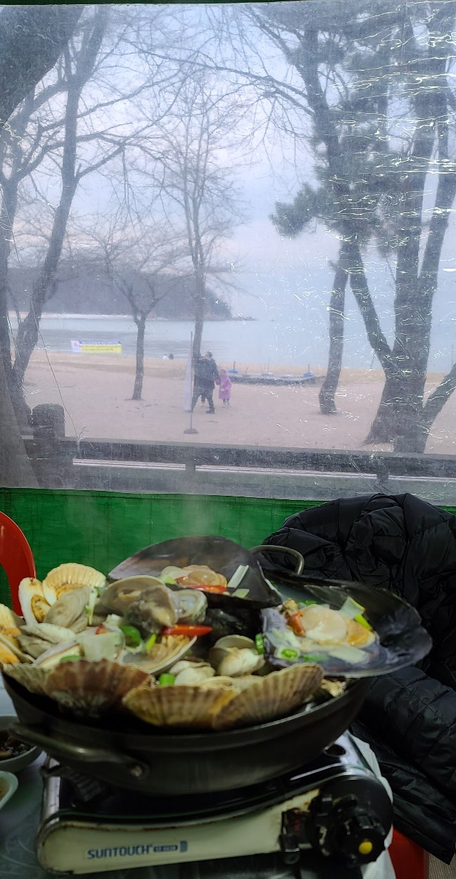 눈앞에 바다 보면서 조개찜 먹을 수 있는 무의도 힐링식당 해송회식당 네이버 블로그