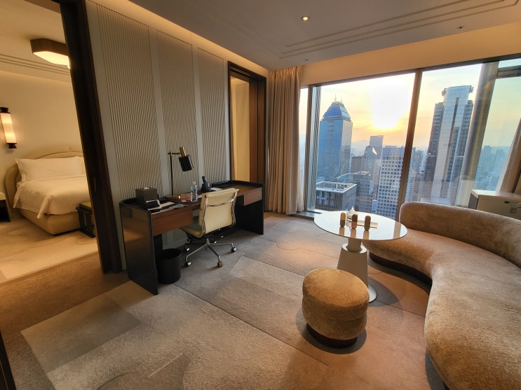 Suite Weekend - Josun Palace, a Luxury Collection led by Mr. Roger ...