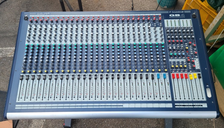 (품절)Soundcraft GB4-24 사운드크래프트 24채널 콘솔 : 네이버 블로그