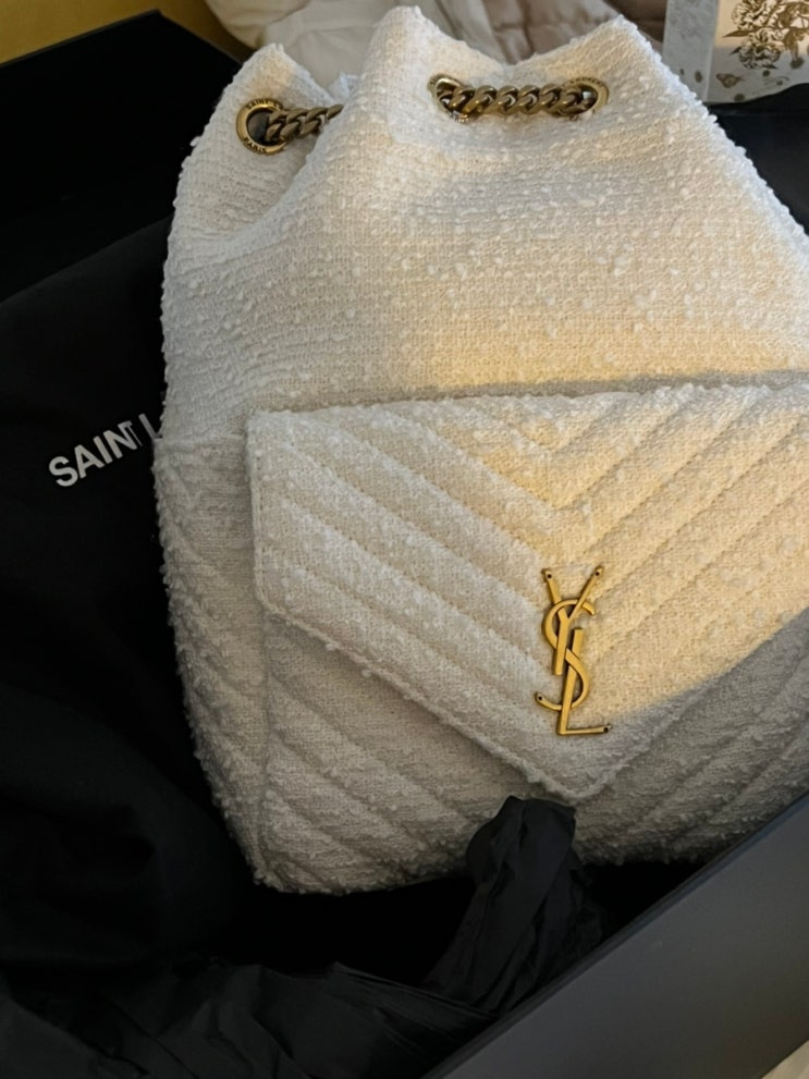 흔하지 않은 명품가방 추천 :: ysl 생로랑 화이트 트위드 백팩 White Tweed Backpack : 네이버 블로그