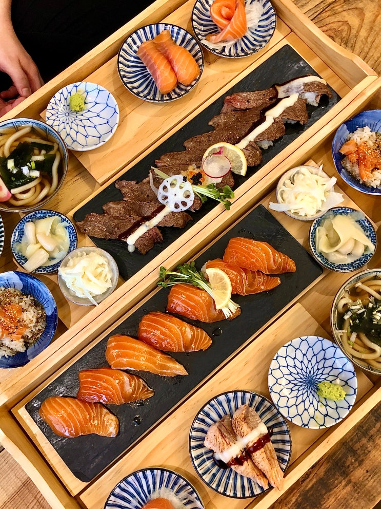 데이트하기 좋은 홍대 연남 연어 맛집 연어로만s 연어정식 와규정식 먹어봤지 💕 네이버 블로그