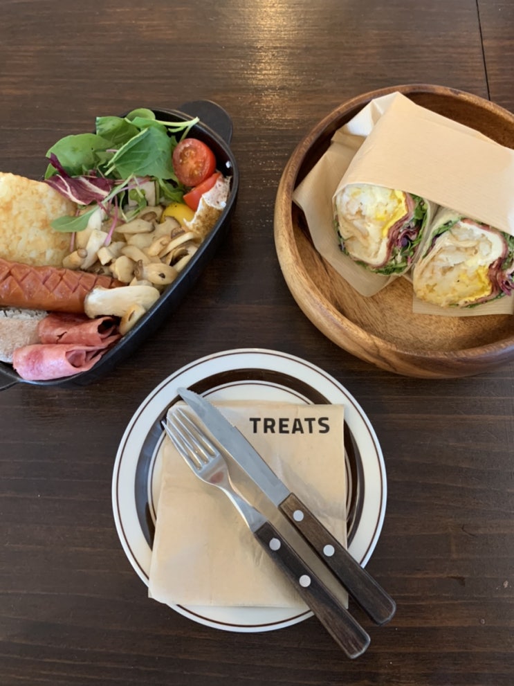 럭키랑 부천 애견동반브런치카페 까치울 트릿츠treats 네이버 블로그