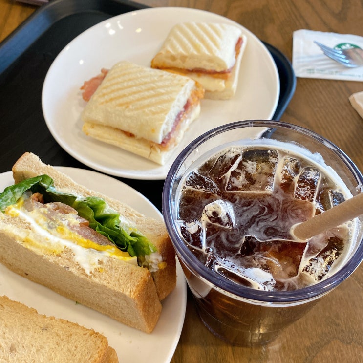부산 동대신동 스타벅스 단에샌 바비큐 치킨 치즈 치아바타 네이버 블로그