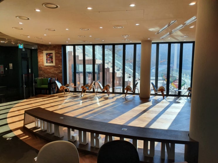 2번출구역으로 ㄱ ㄱ 중앙보훈병원 신체검사를 받기 위해 방문 & 둔촌도서관에서 대학교 OT 강의듣기 : 네이버 블로그