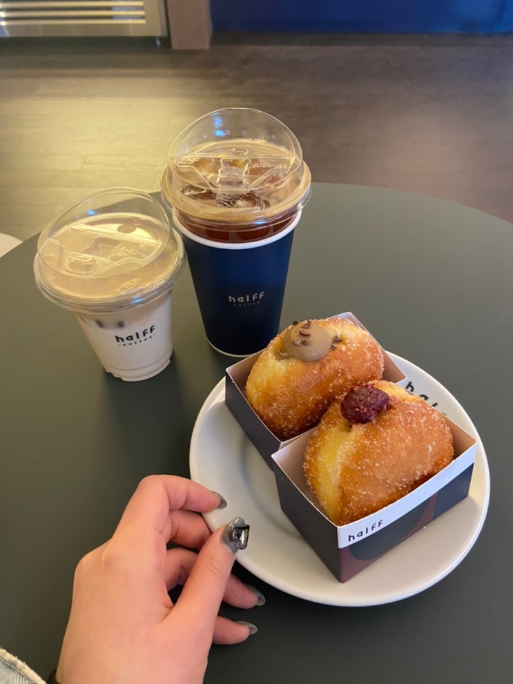 신사역 가로수길 카페 딤추천 하프 커피 신사점 Halff Coffee 네이버 블로그