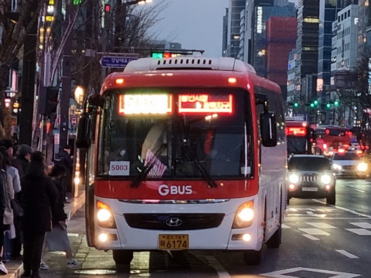 경남여객 5003b번 명지대 ⇔ 신논현역 현대 뉴 프리미엄 유니버스 익스프레스 프라임 디젤 네이버 블로그