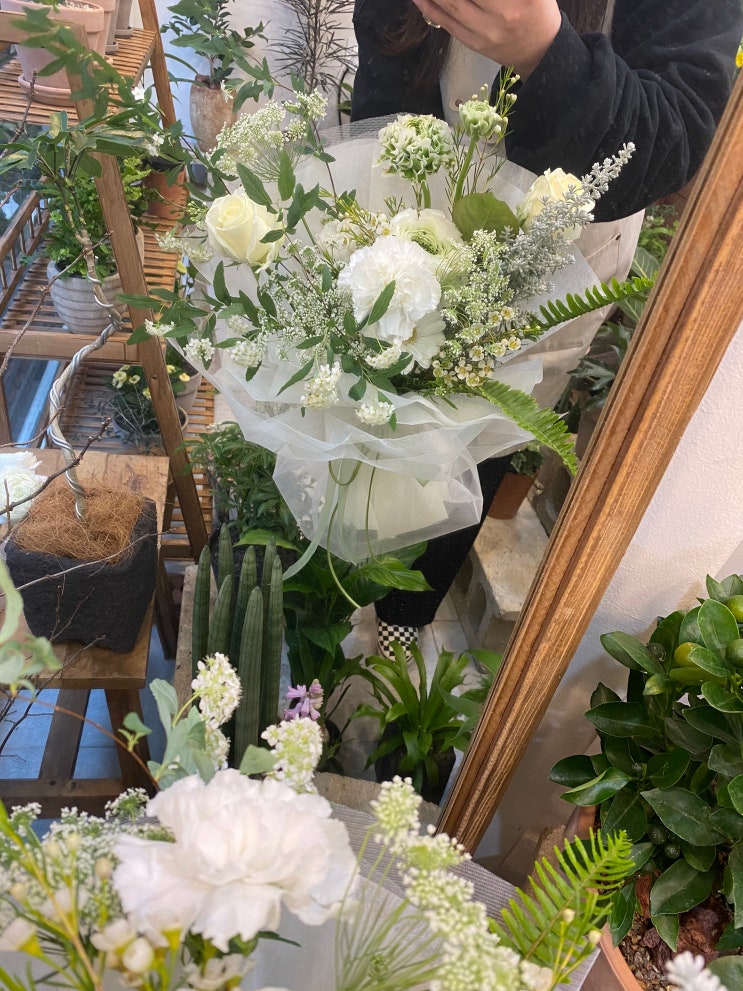 르벨라 대전꽃집월평동꽃집도안동꽃집은행동꽃집유성꽃집둔산동꽃집대전꽃바구니대전졸업식꽃다발대전개업화분대전장미꽃다발대전