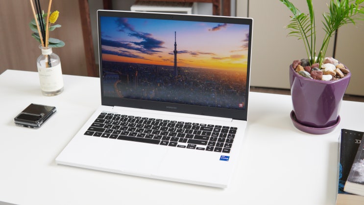 15인치 직장인 노트북 추천, 삼성 노트북 플러스2 NT550XDA-K78A : 네이버 블로그