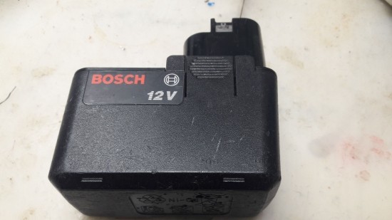 경기도 용인시 수지구 풍덕천동 보쉬(BOSCH) D-70745 12V L형 배터리리필(교체) : 네이버 블로그