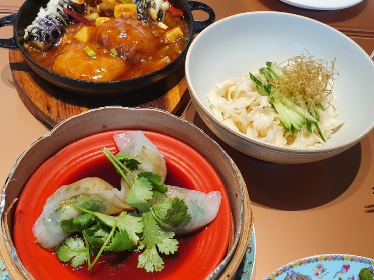 더현대 서울점 여의도 맛집 Smt라운지 홍콩 멕시코 퓨전 음식 맛집멕시코 시티 메뉴차이나타운 메뉴총유면 도삭면모닝글로리