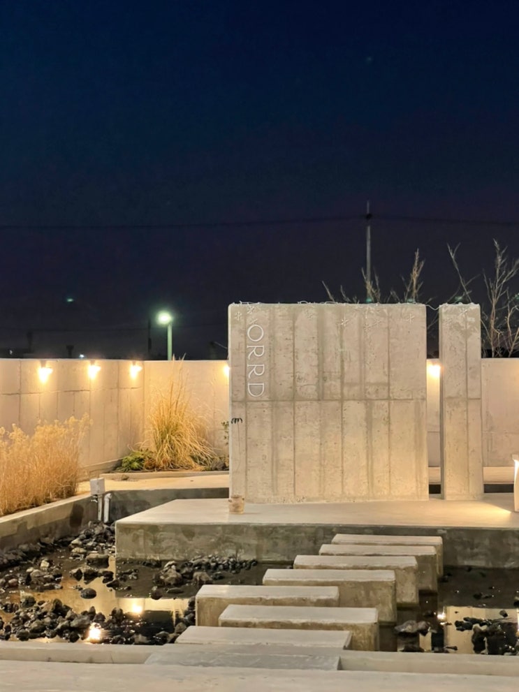 [부산 학장] 사상카페 학장카페 분위기맛집 디저트카페 사상구 대형카페 오르디 ORRD | 후기1탄 밤 오르디편 : 네이버 블로그