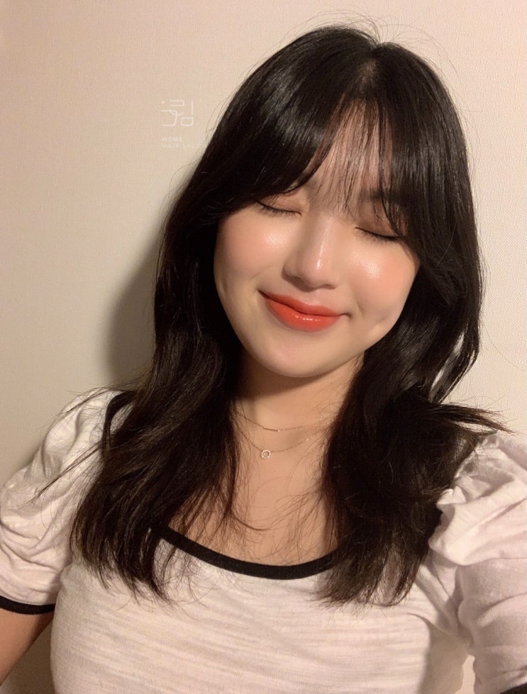 아이유 중단발레이어드컷 허쉬컷 손질편한 펌 으로 :) : 네이버 블로그