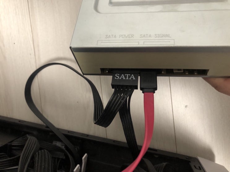 컴퓨터로 cd dvd 보는법 / 본체에 odd cd롬 연결 / 내장형 cd롬 : 네이버 블로그