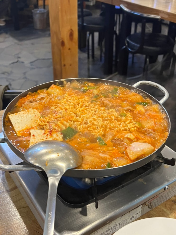 김삼보한국관 종로점종로 김치찌개 맛집 종각역 돼지 고기 김치찌개 정말 맛있는 곳 점심메뉴추천 네이버 블로그