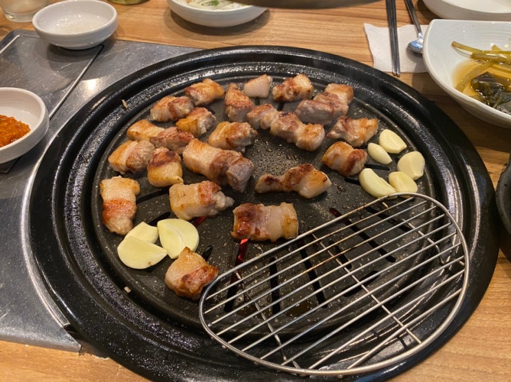 돼지껍데기가 유명한 판교 고깃집 통삽겹살 맛집 진짜 돼지 네이버 블로그