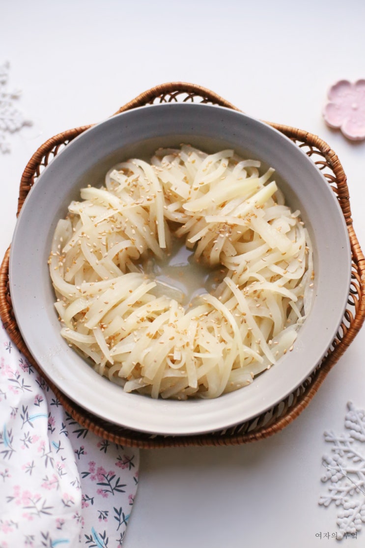 무나물볶음 무나물 만드는 법 무우나물볶음 무요리 아이들 반찬 비빔밥재료 무채나물 네이버 블로그