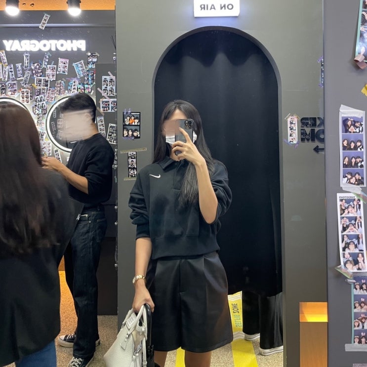 나이키 스웻셔츠 크롭 맨투맨 블랙 화이트 M사이즈 착샷 독일 잘란도독잘란도 직구 네이버 블로그