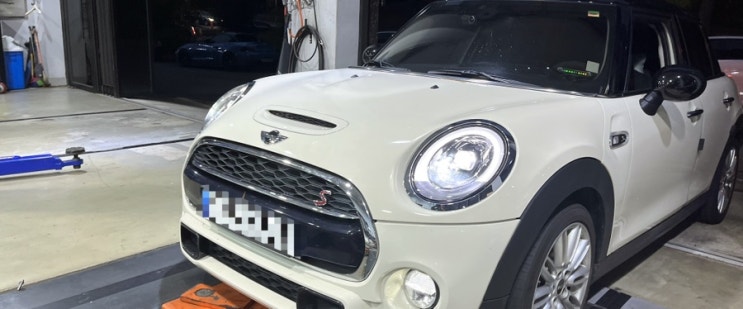 신우모터스 Bmw Mini F55 Coper Sd 미니쿠퍼sd 3세대 브레이크 캘리퍼 고착디스크 열화패드 열화 교환