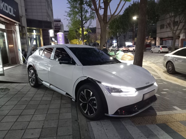 연비 최강 전기차 기아 Ev6 레이노f95 수원 썬팅 가격 네이버 블로그