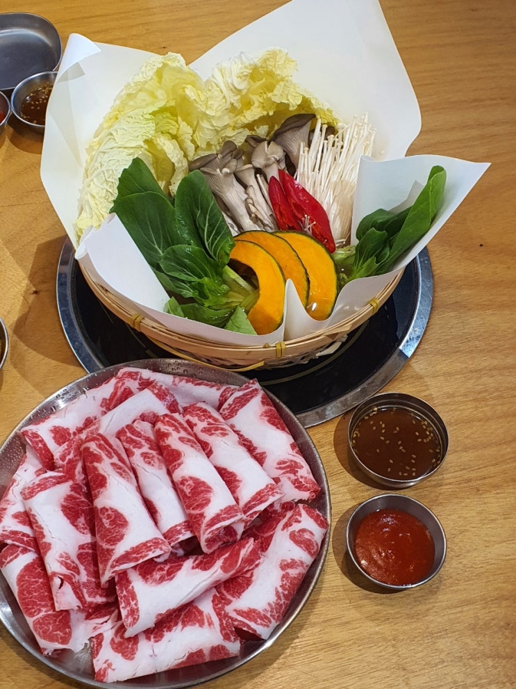 광장동고기집 편백나무를 이용한 건강한 찜요리 워커힐맛집 서울편백찜 광장점 네이버 블로그