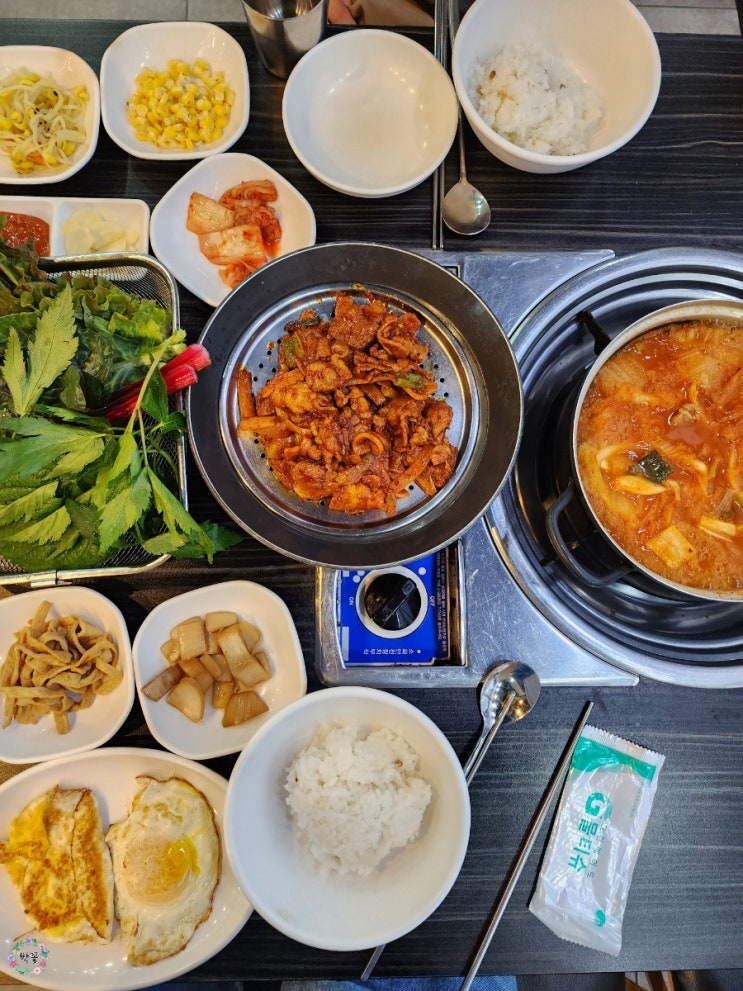 광양 김치찌개 And 두루치기 쌈채소 무한리필 밥집 예향정 광양중마점 네이버 블로그