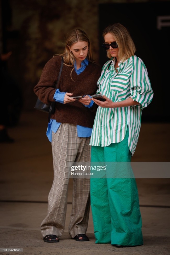 Brown knit : 네이버 블로그