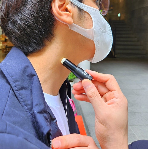 가을에 더 추천하는 우디와 시트러스! 르오즈 고체 향수로 간편하게 : 네이버 블로그