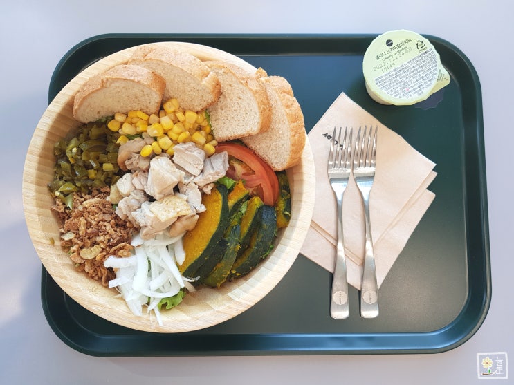 샐러디 가을 신메뉴 로스트닭다리살 샐러디 맛있는 다이어트 식단 추천 네이버 블로그