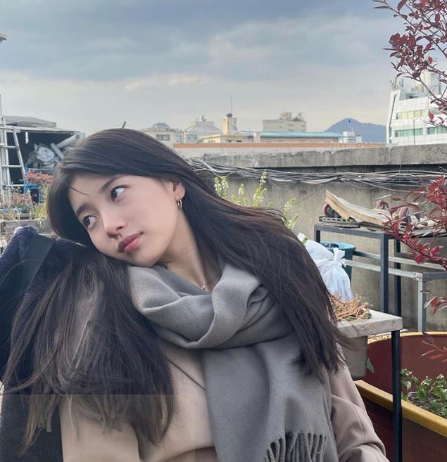 아크네 스튜디오 로즈멜란지 머플러 수지 목도리 패션 네이버 블로그