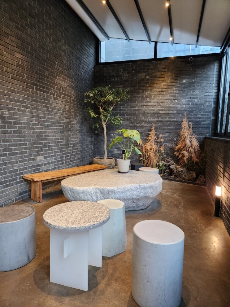 강남역 예쁜 카페 식스센스3 케이크편에 나왔던 케잌 그람별루 먹을 수 있는 트리오드 Ⱉ 네이버 블로그