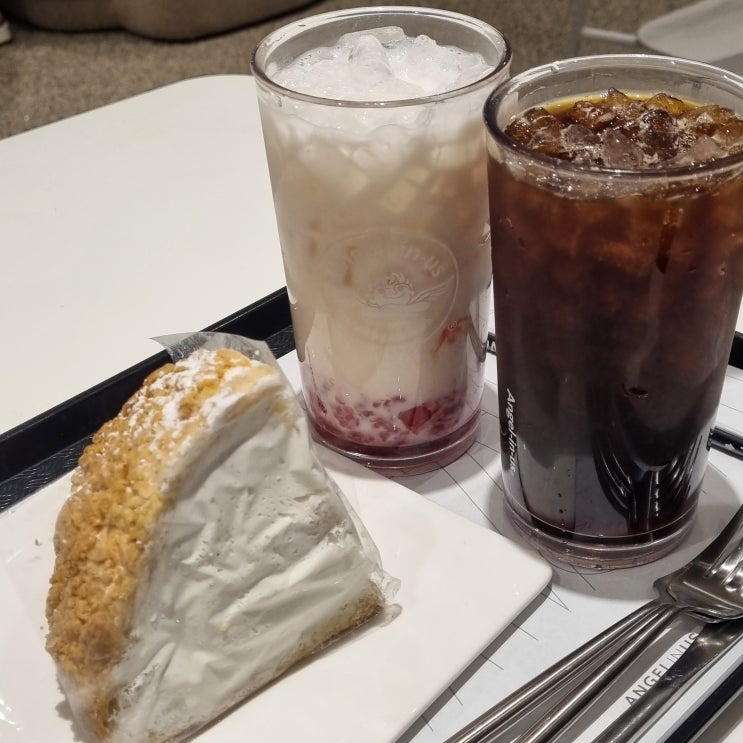 수원역 대형카페 엔젤리너스 베이커리 빵이 맛있는 24시간 연중무휴 카페 네이버 블로그