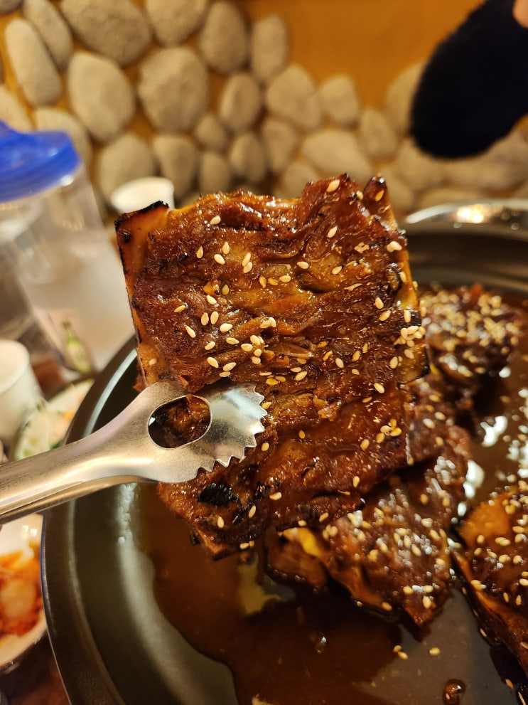 나혜석거리 맛집 수원 인계동 먹성촌 등뼈 구이 술집으로 와도 좋은 곳 네이버 블로그