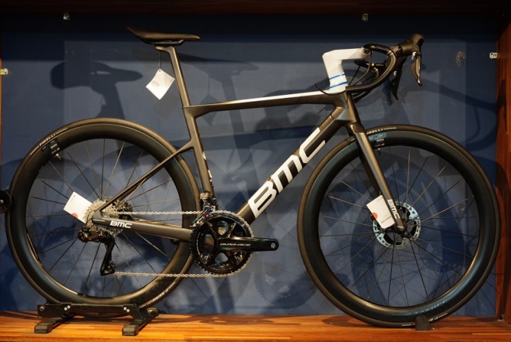 [자전거 연구소] BMC SLR 01 Two 듀라에이스 완성차 입고 : 네이버 블로그