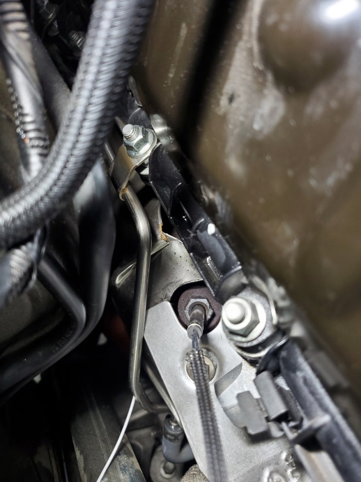 동대문수입차정비 L405 레인지로버 보그 4.4 디젤 엔진경고등 P0546-17 P2080-62 배기가스온도센서 단선, 작동범위 ...